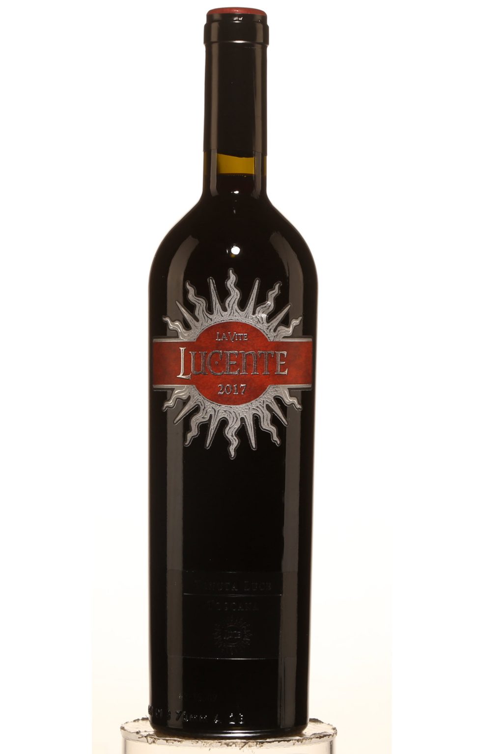 In celebration of red wine SAQ I LUXE Magazine